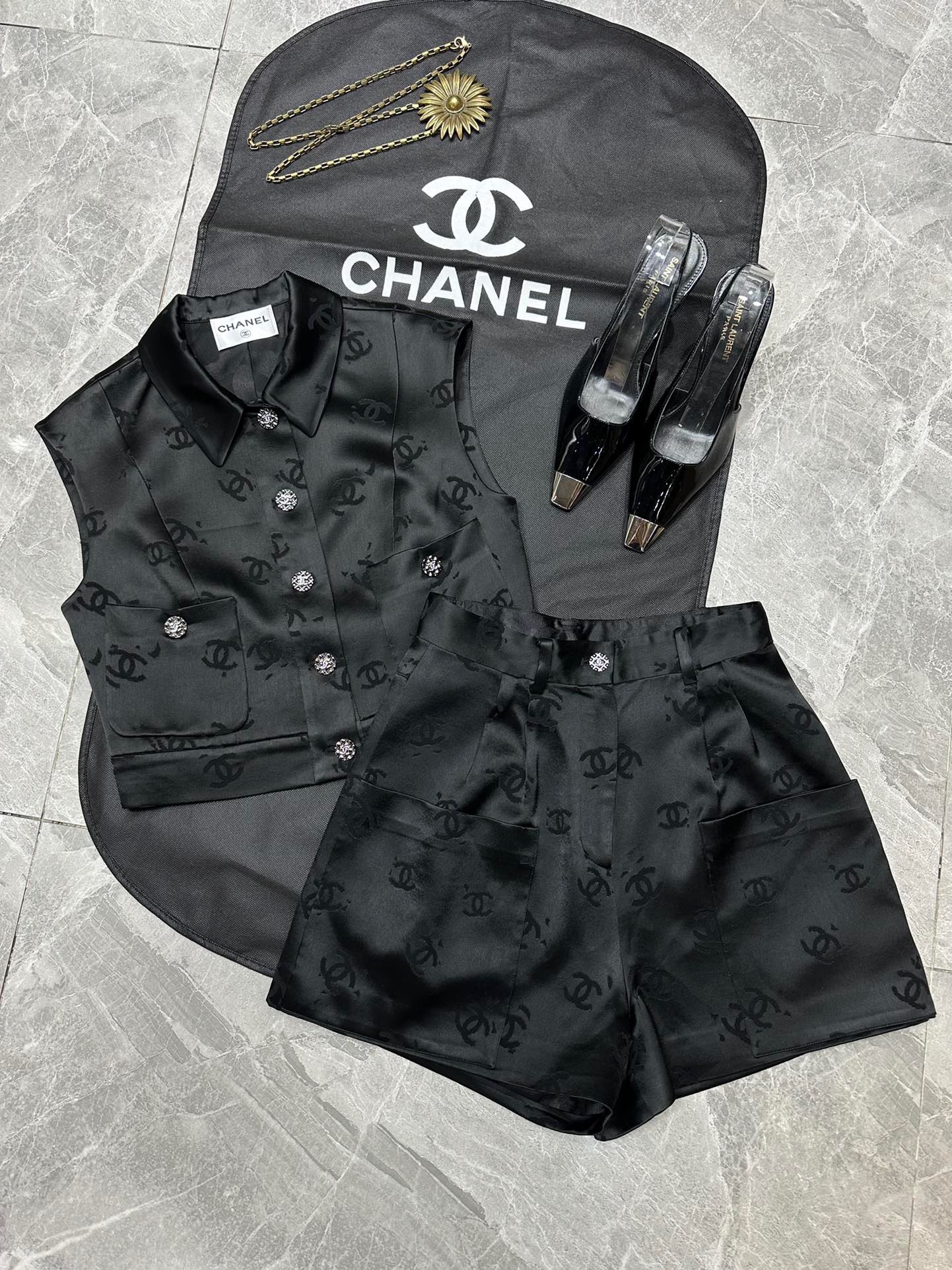 Channel Vest & Shorts Set – Paristore