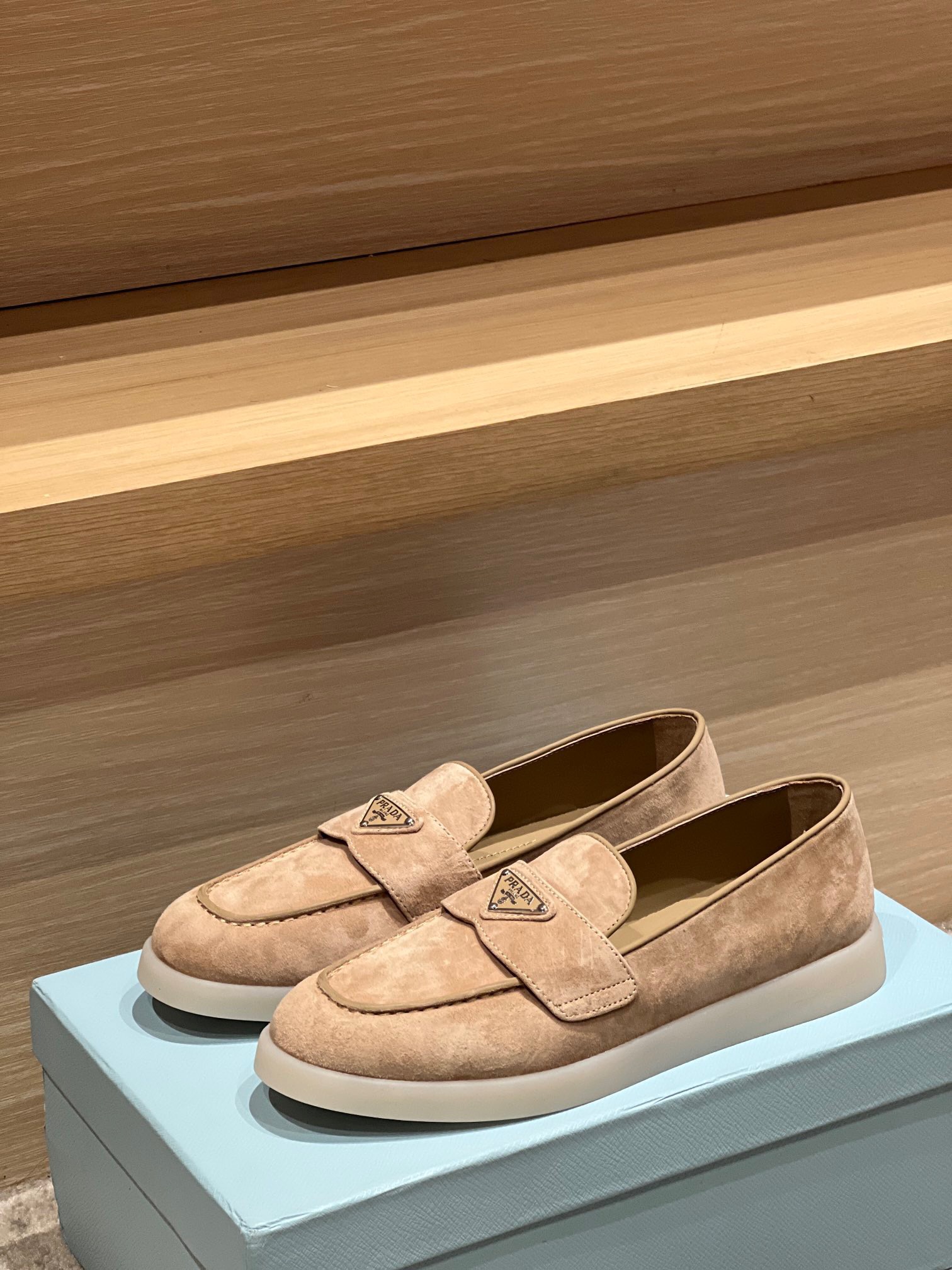 Prada 2023 Loafers Couple Models – Paristore