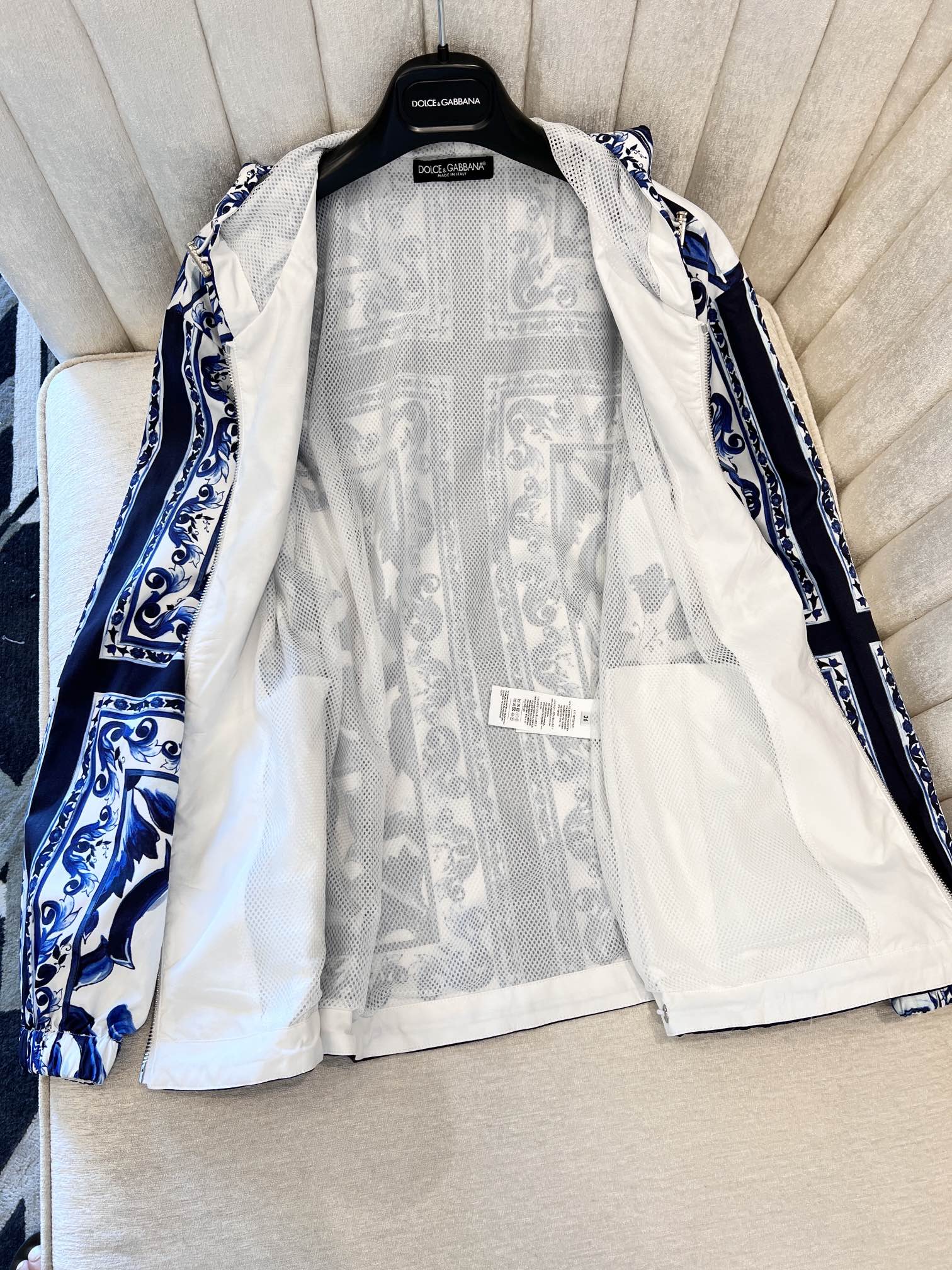 Hooded Jacket – Paristore