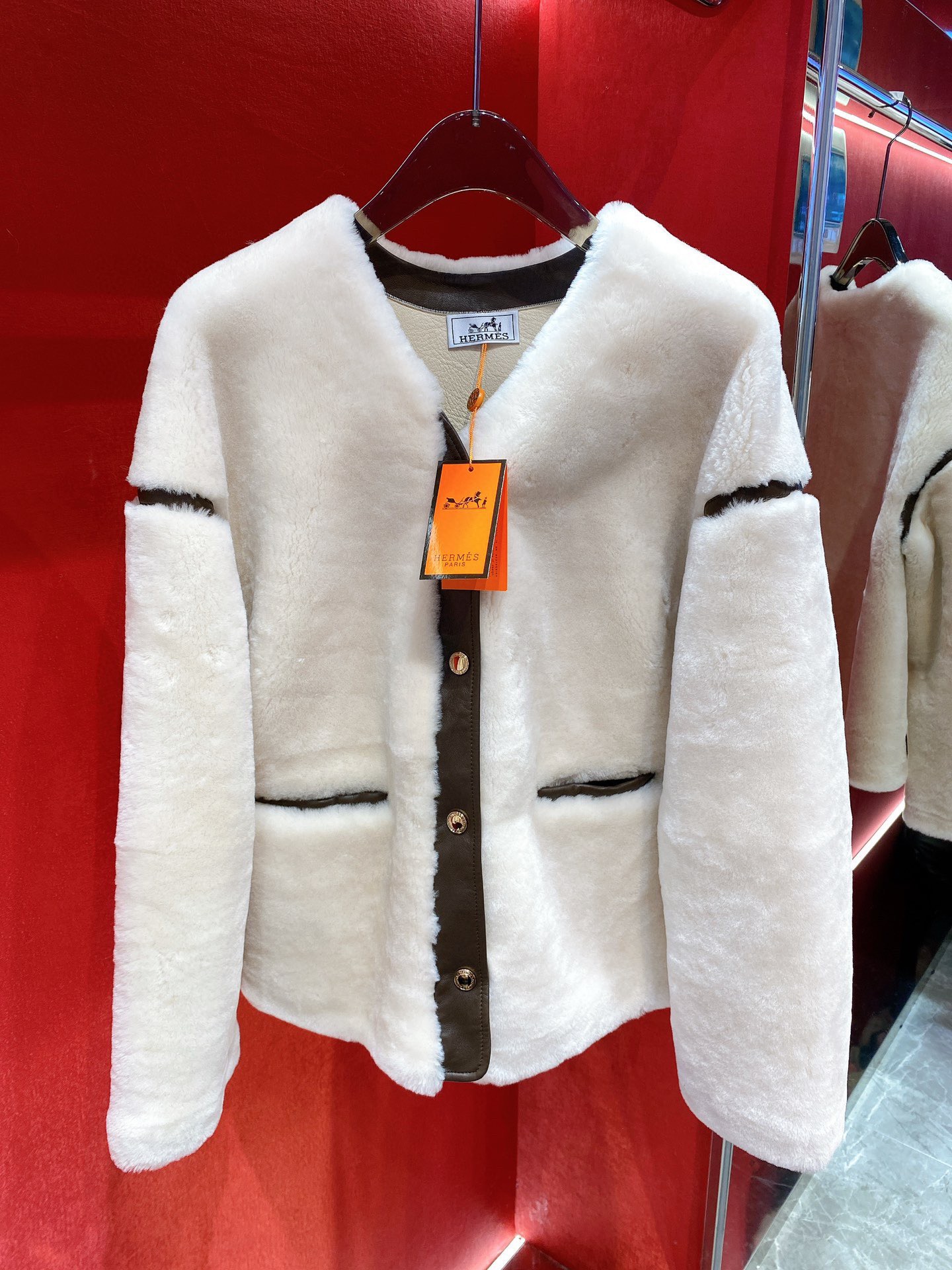 Hermes Short White Fur Coat – Paristore