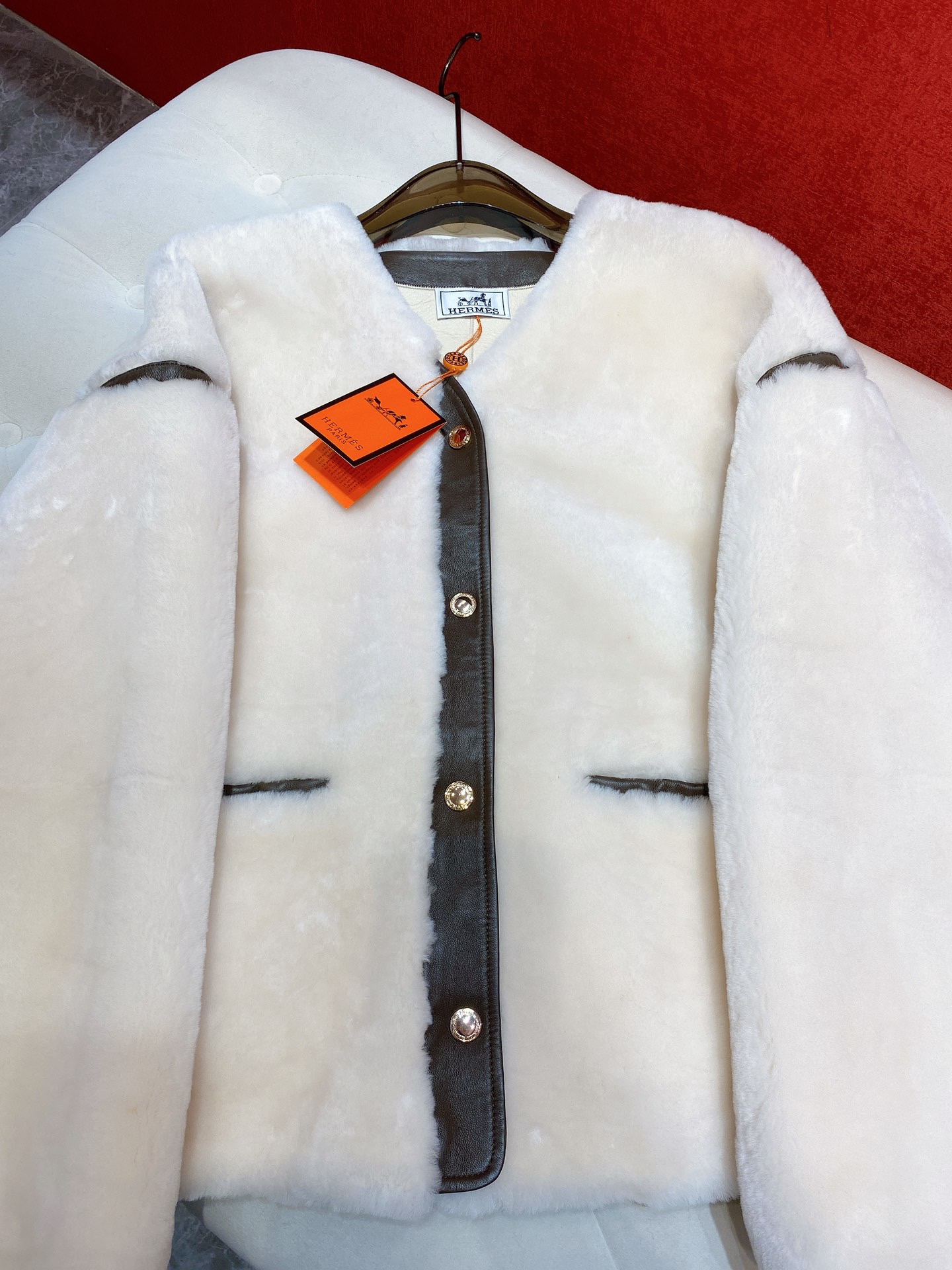 Hermes Short White Fur Coat – Paristore